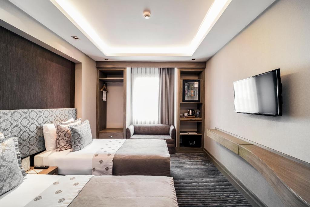 Standard Double or Twin Room – Grand Beyazıt Hotel